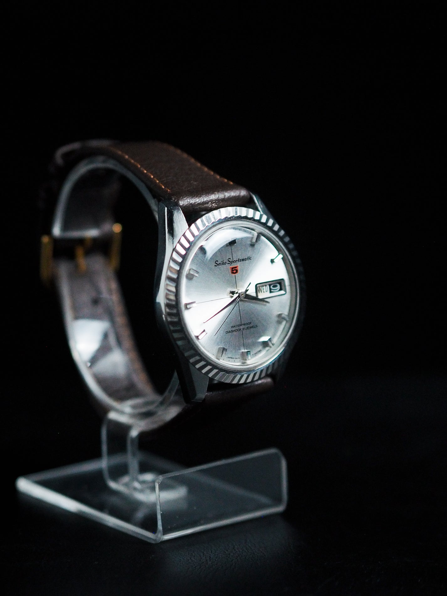 Seiko Sportmatic 5 6619-8090 Rare Red Logo Fluted Bezel Silver Sunburs ...